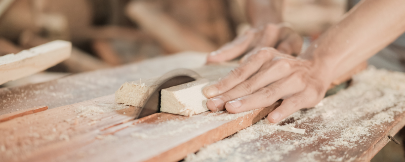 Devenir Menuisier : métier, formations, reconversion