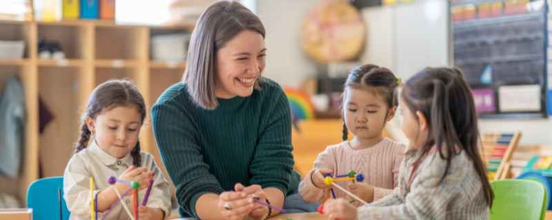 CAP AEPE Accompagnant Educatif Petite Enfance - adultes en reconversion