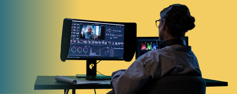 Devenir monteur vidéo : métier, salaire, formation, reconversion