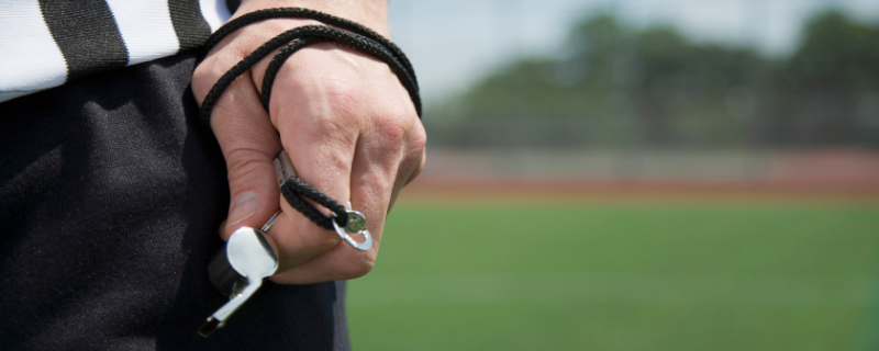 Devenir arbitre : missions, formation, reconversion